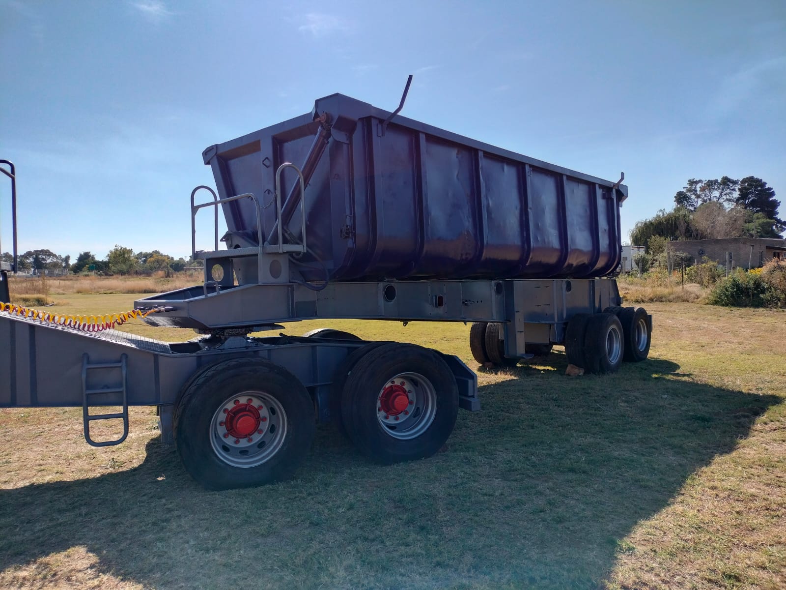 2008 Cargo Lite Interlink Trailers, Henred Fruehauf Diff’s and ...